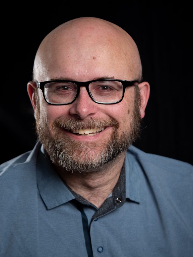 Cast | The Bigger Bang